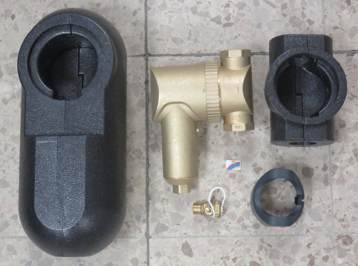 Bosch Installationszubehör H-SD32 Schlammabscheider mit Isolierung DN ...