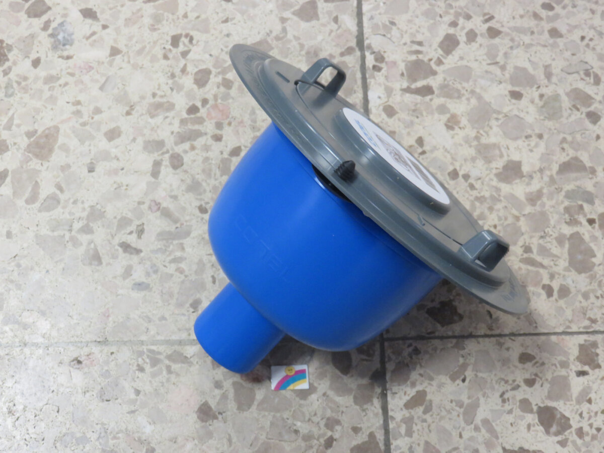 Conel Drain Plus Bodenablauf DN50 senkrecht mit Dichtflansch + Aufsat, 59,90