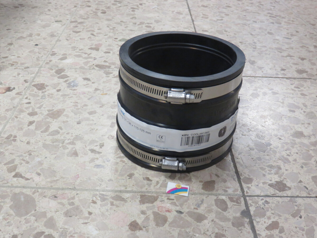 Conel Drain Link Gummi Adapterkupplung 121-136 / 110-125 mm für ausse ...